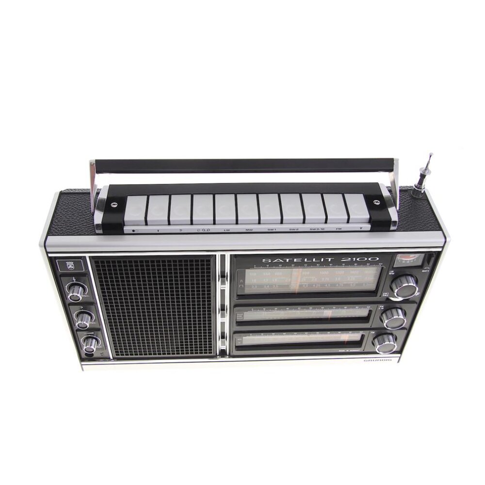 Grundig Satellit 2100 Professional Weltempfänger Radio