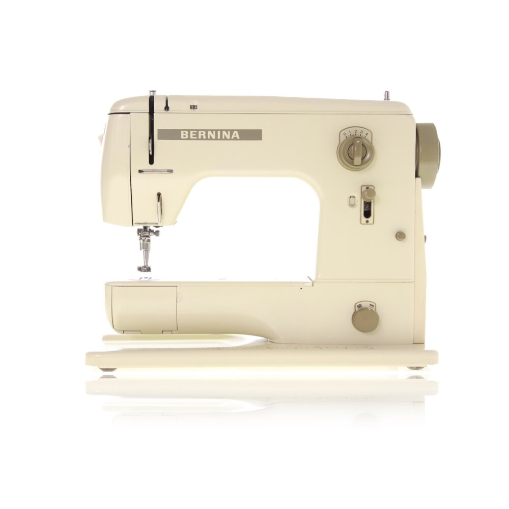 Nähmaschine Bernina 708 Freiarm mit Koffer!