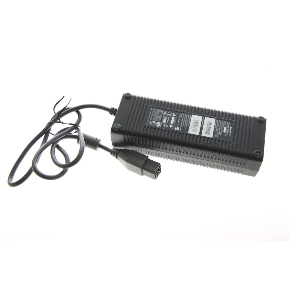 Xbox 360 Netzteil